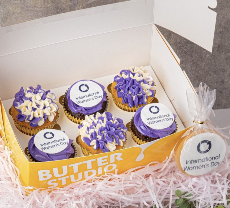 Custom Cakes and Cupcakes - The Butter Studio